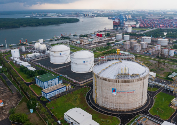 GS에너지 대표단 '롱안 LNG 발전소' 사업 위해..."베트남 상공부와 협력 강화" [그라운드 시장 동향]